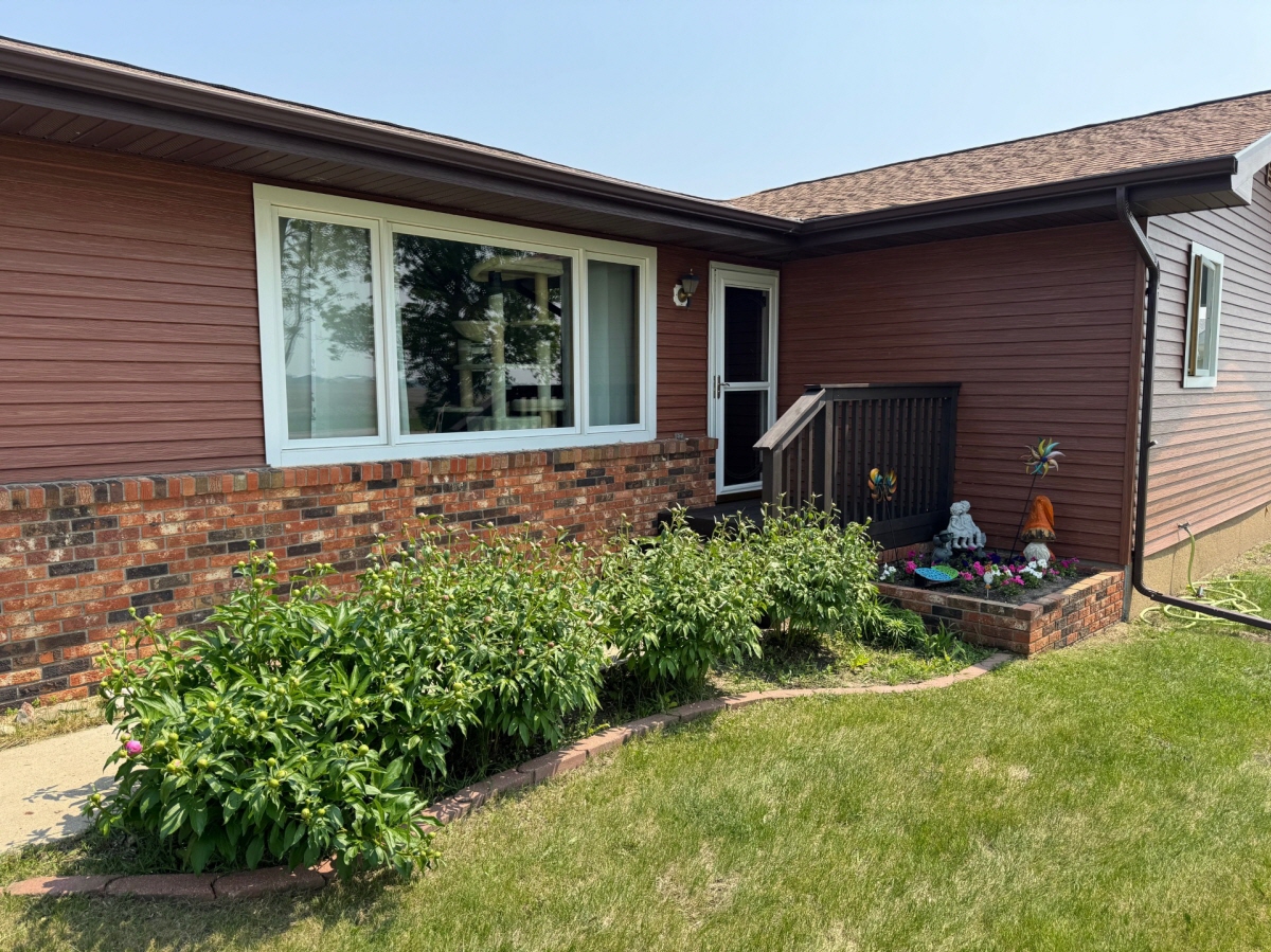 Featured Homes for Sale in Bottineau & Lake Metigoshe area - Turtle ...