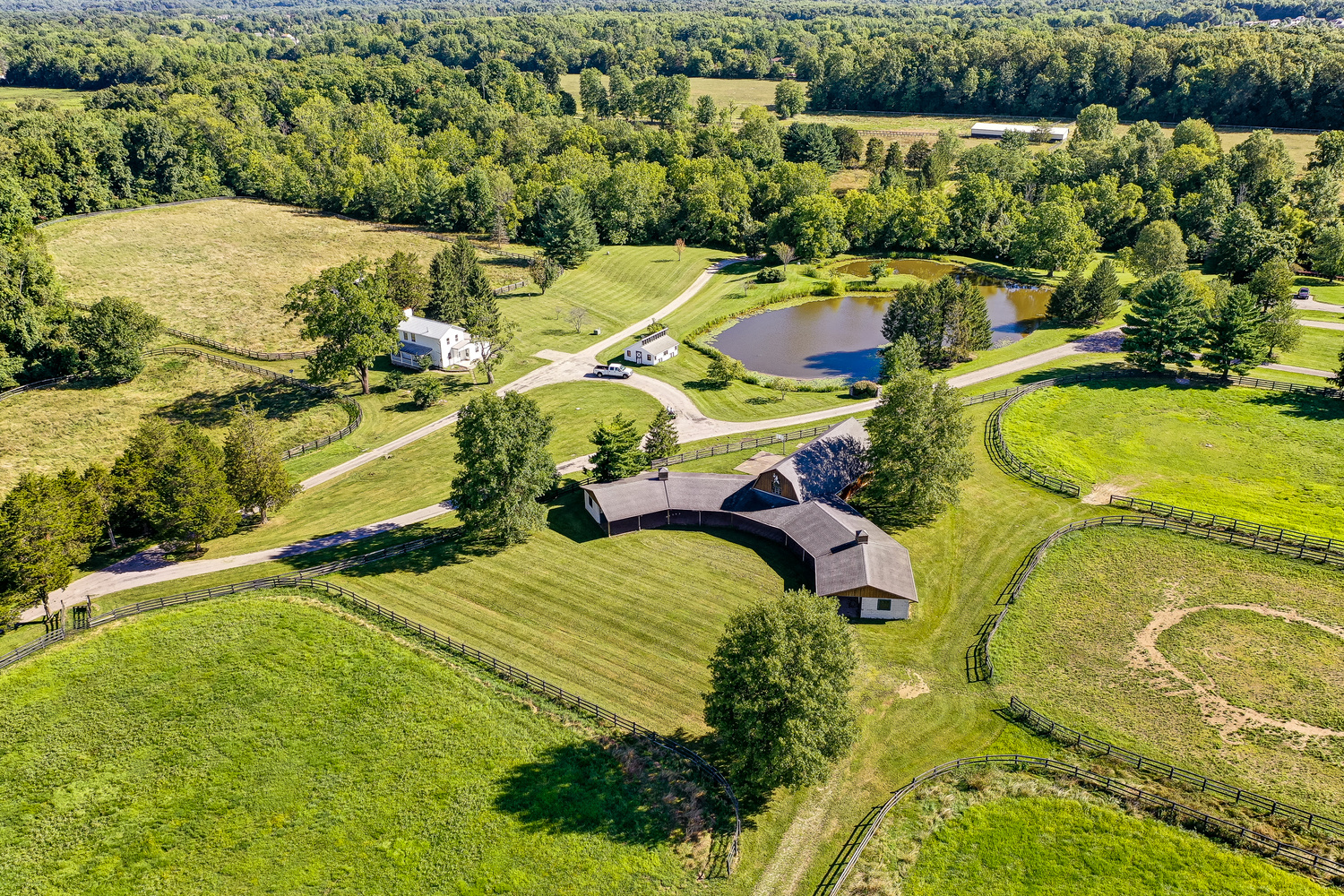 The Estates at Stone Pillars Farm - Gina Dubell-Smith, OHEquine Properties